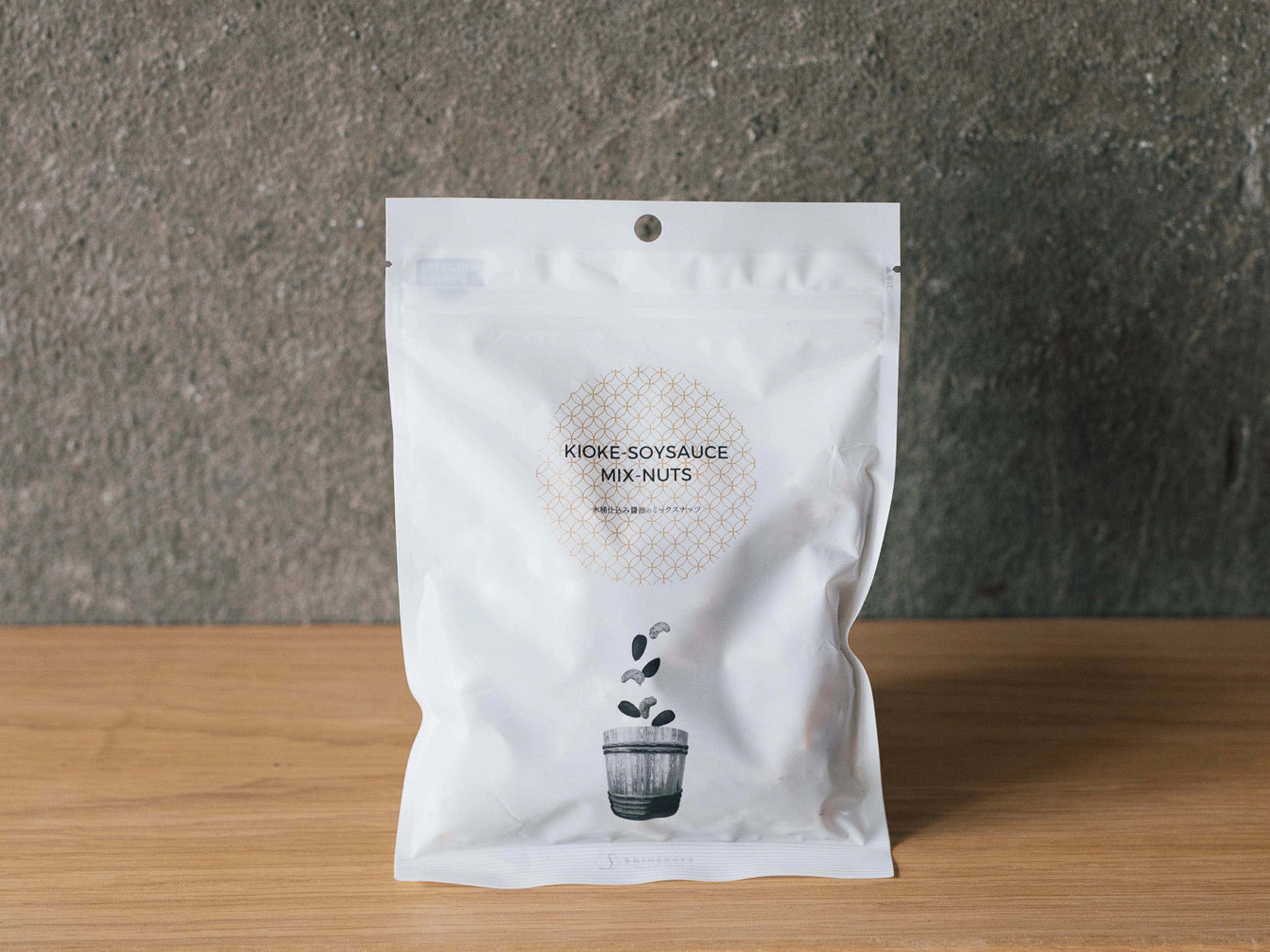 木桶仕込み醤油ミックスナッツ | IMADEYA ONLINE STORE